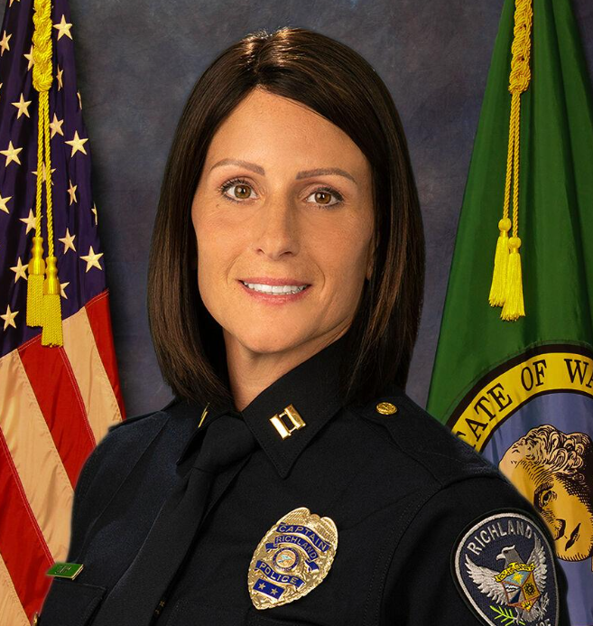 Brigit Clary, Jefa de Policía de Richland, anuncia su jubilación ...