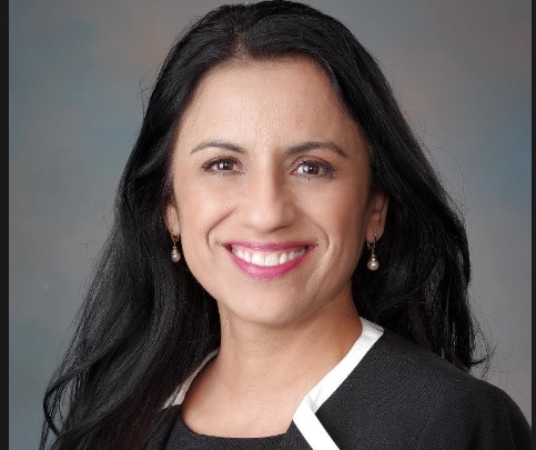 La jueza Norma Rodríguez nombrada Gran Mariscal del Desfile del Cinco ...